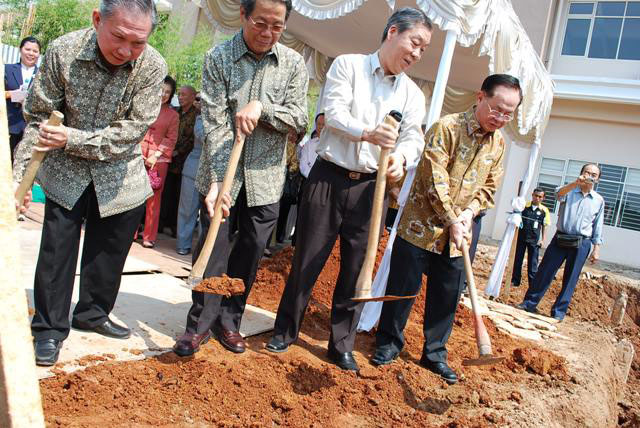 Sekolah Terpadu Pahoa | Belajar untuk Diamalkan
